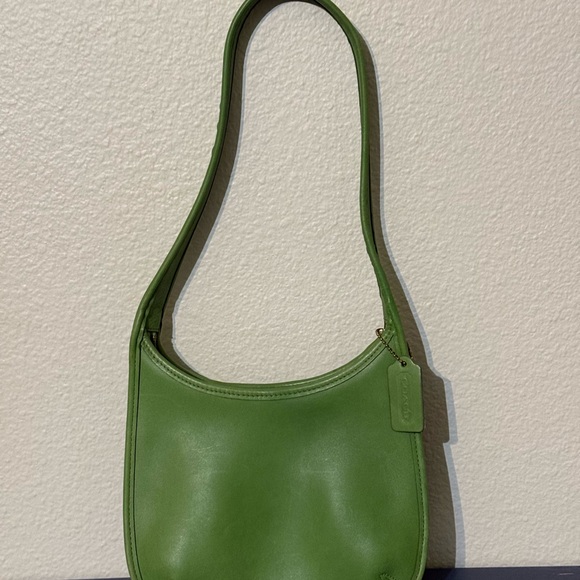 Coach | Bags | Rare Vintage Coach Ergo Mini Zip 920 In Leaf Green ...